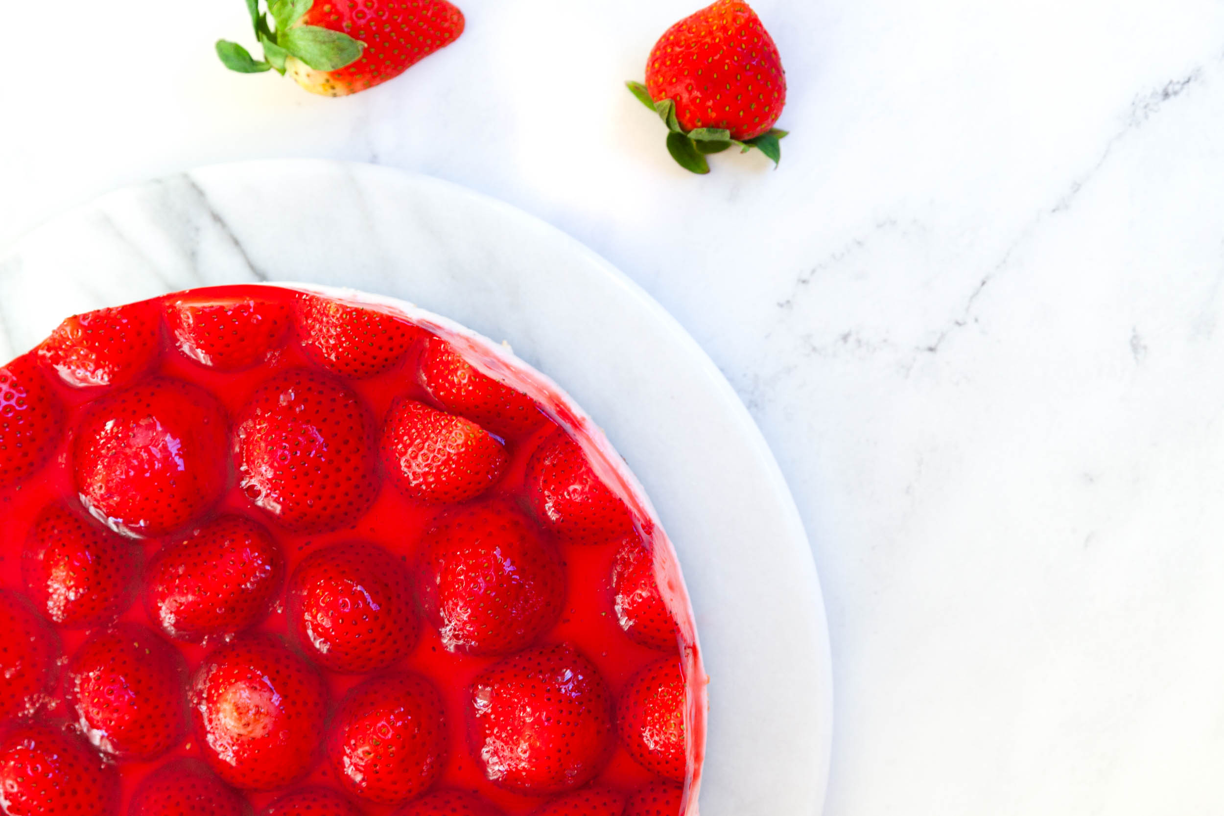 Grandma's Strawberry Dream Cake - Via Recipes
